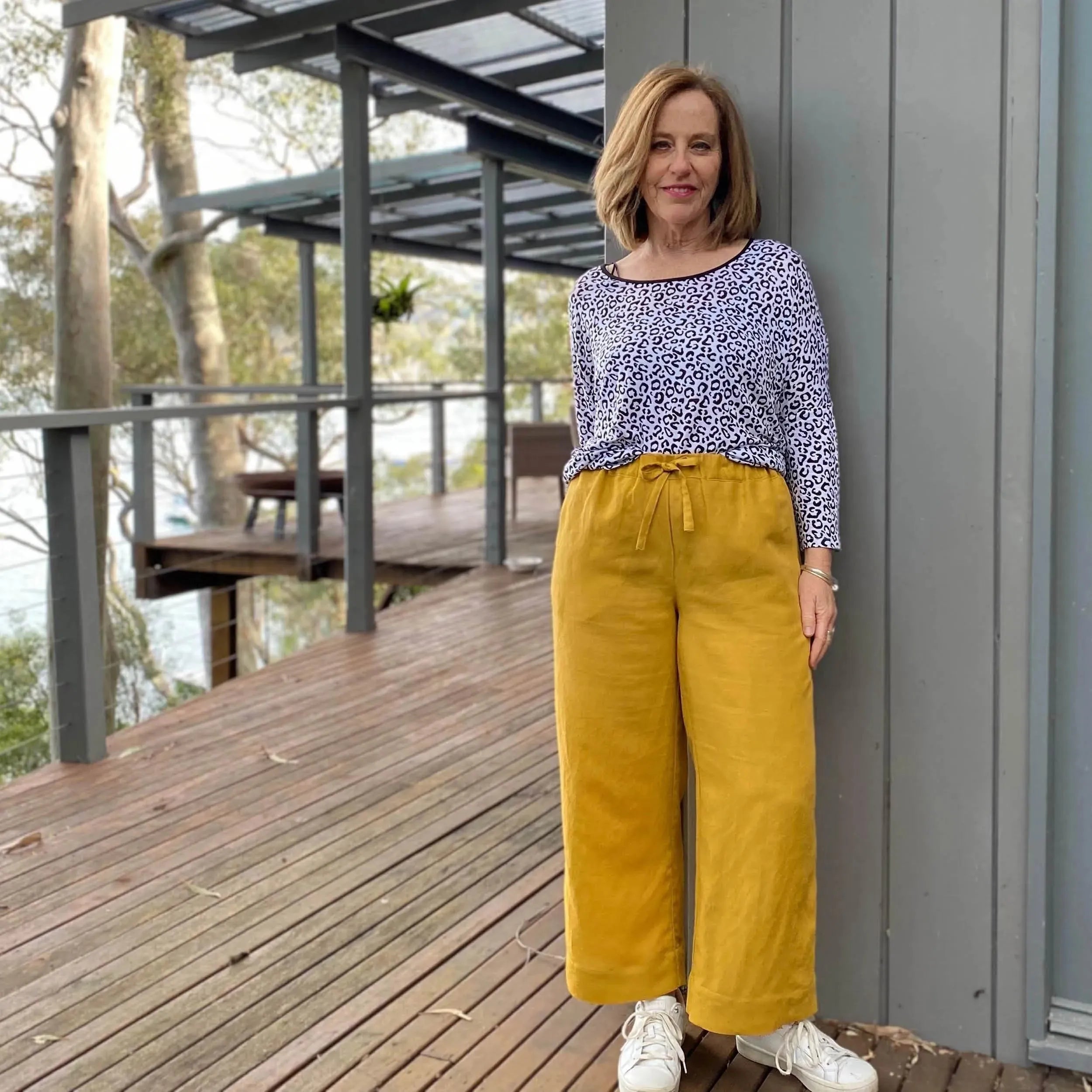 High Waist Pants - Printed Pattern | Wardrobe By Me High Waist Pants - Printed Pattern | Wardrobe By Me